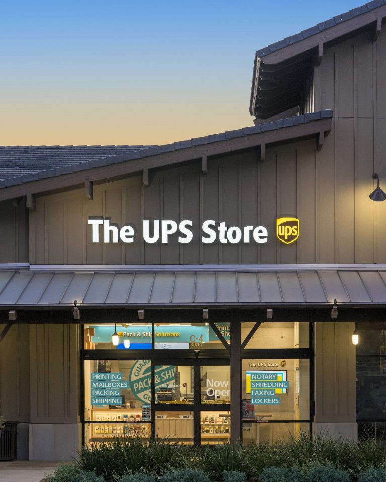 The Rising of the Shield Hero – UPS Logo for Design Inspiration